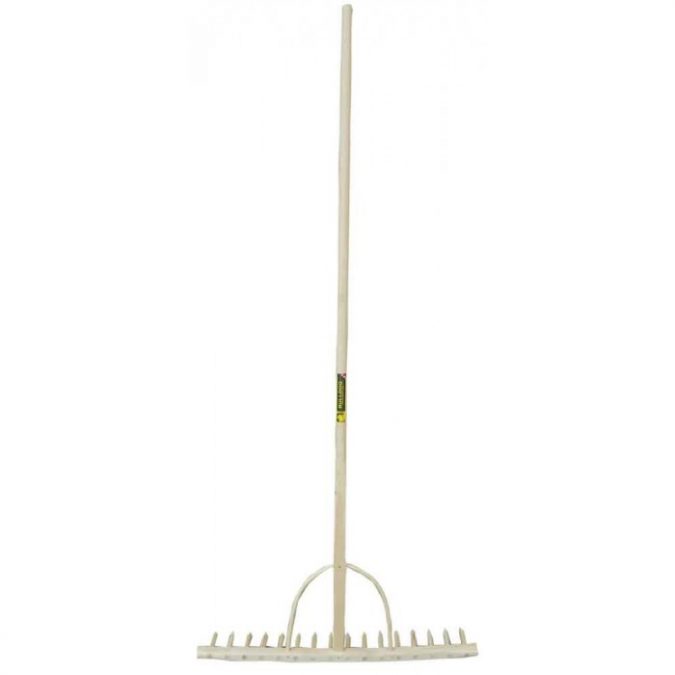 Wooden Hay Rake - Stadia Sports